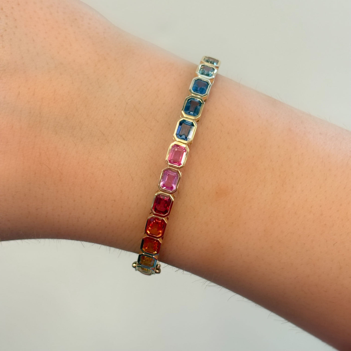 Gemma Rainbow Emerald Bangle